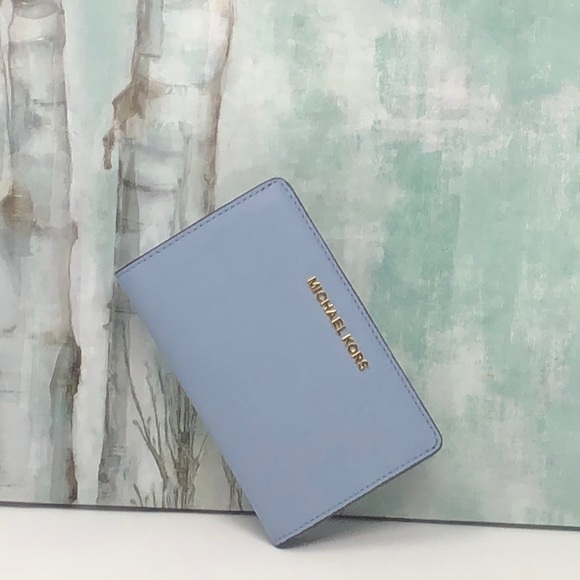 Michael Kors | Bags | Nwt Michael Slim Bifold Wallet | Poshmark